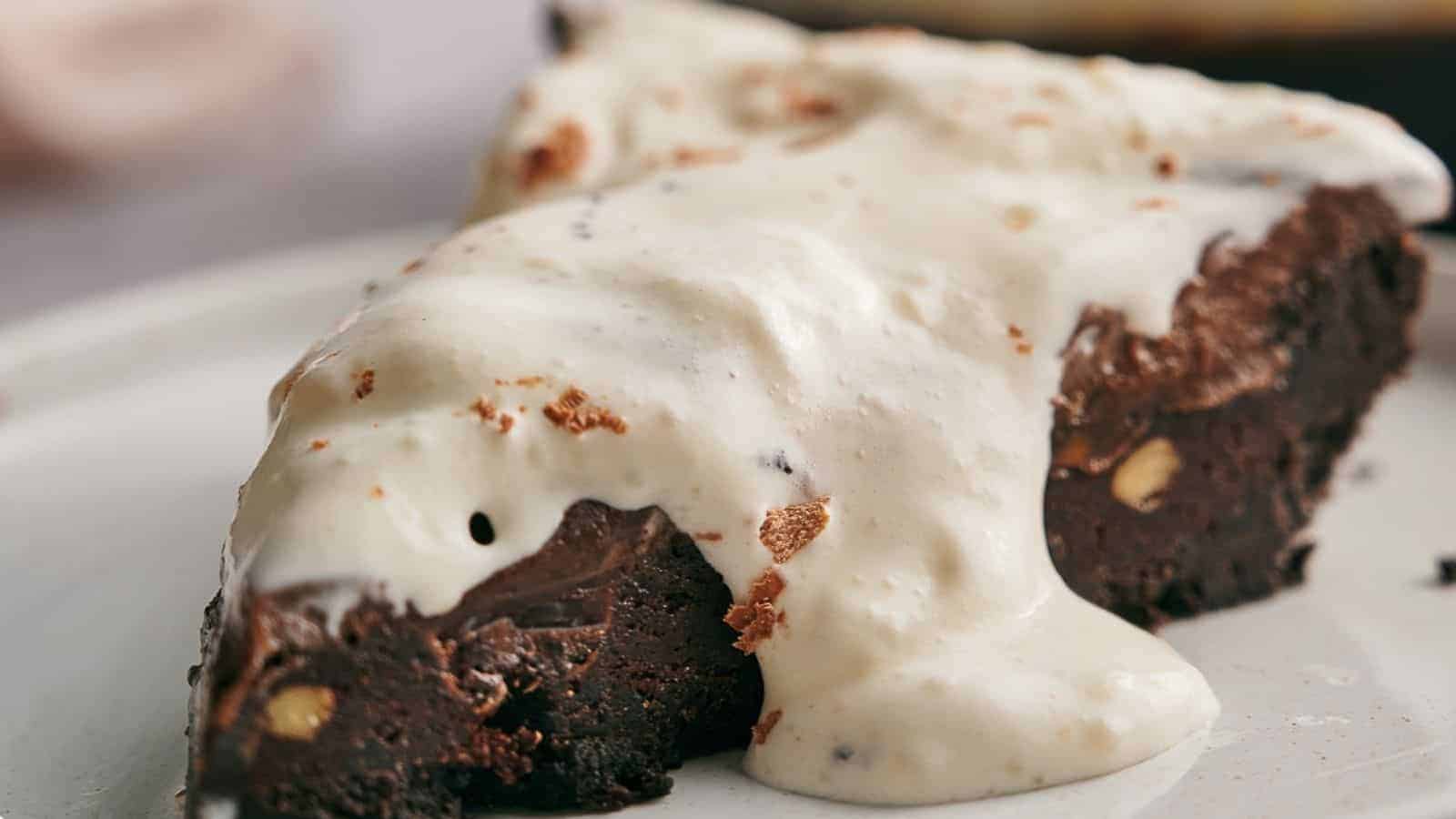 35 Easy Homemade Chocolate Recipes That Feel Like Comfort