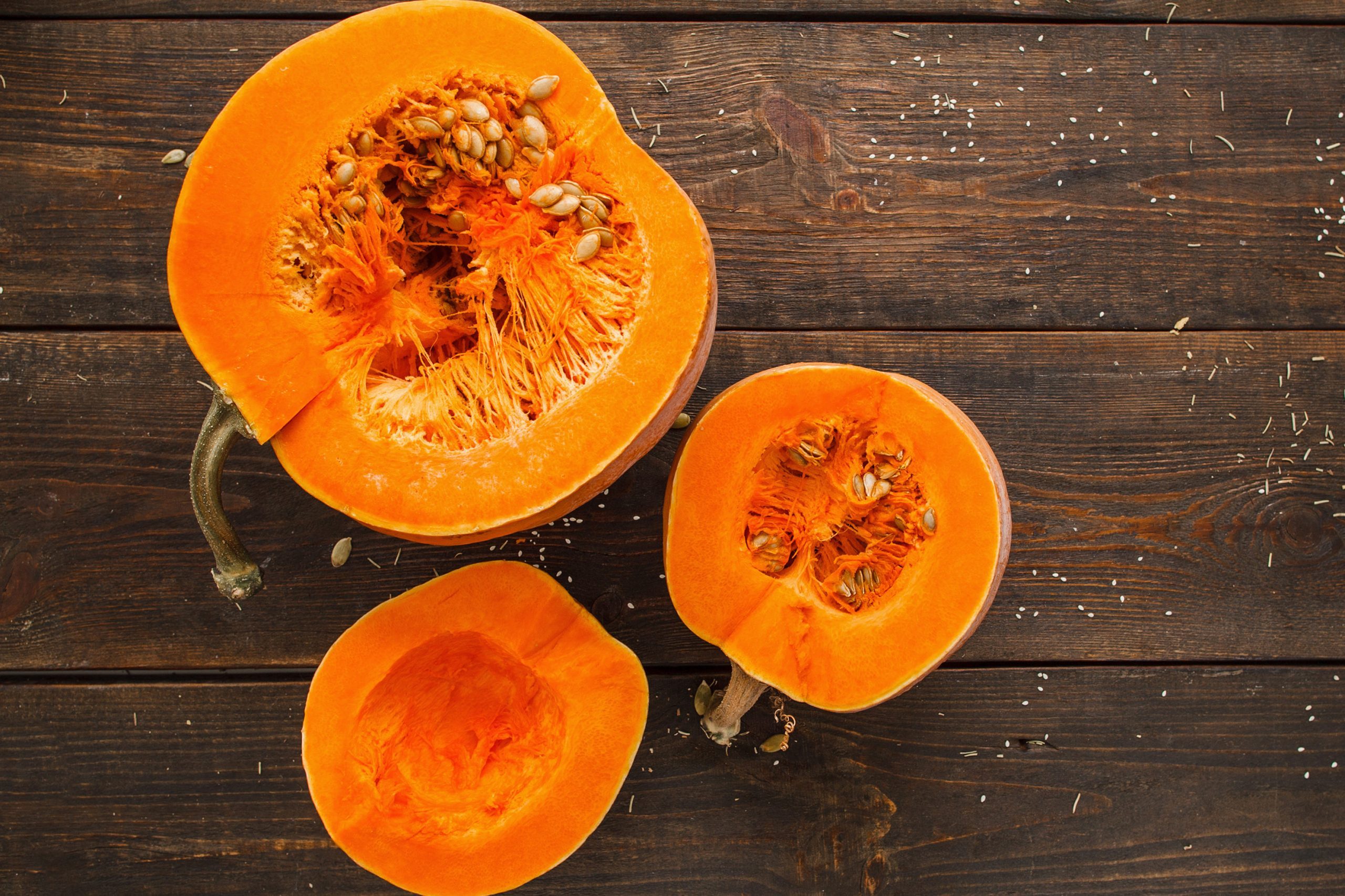 13 Superfoods Nutritionists Eat Every Fall