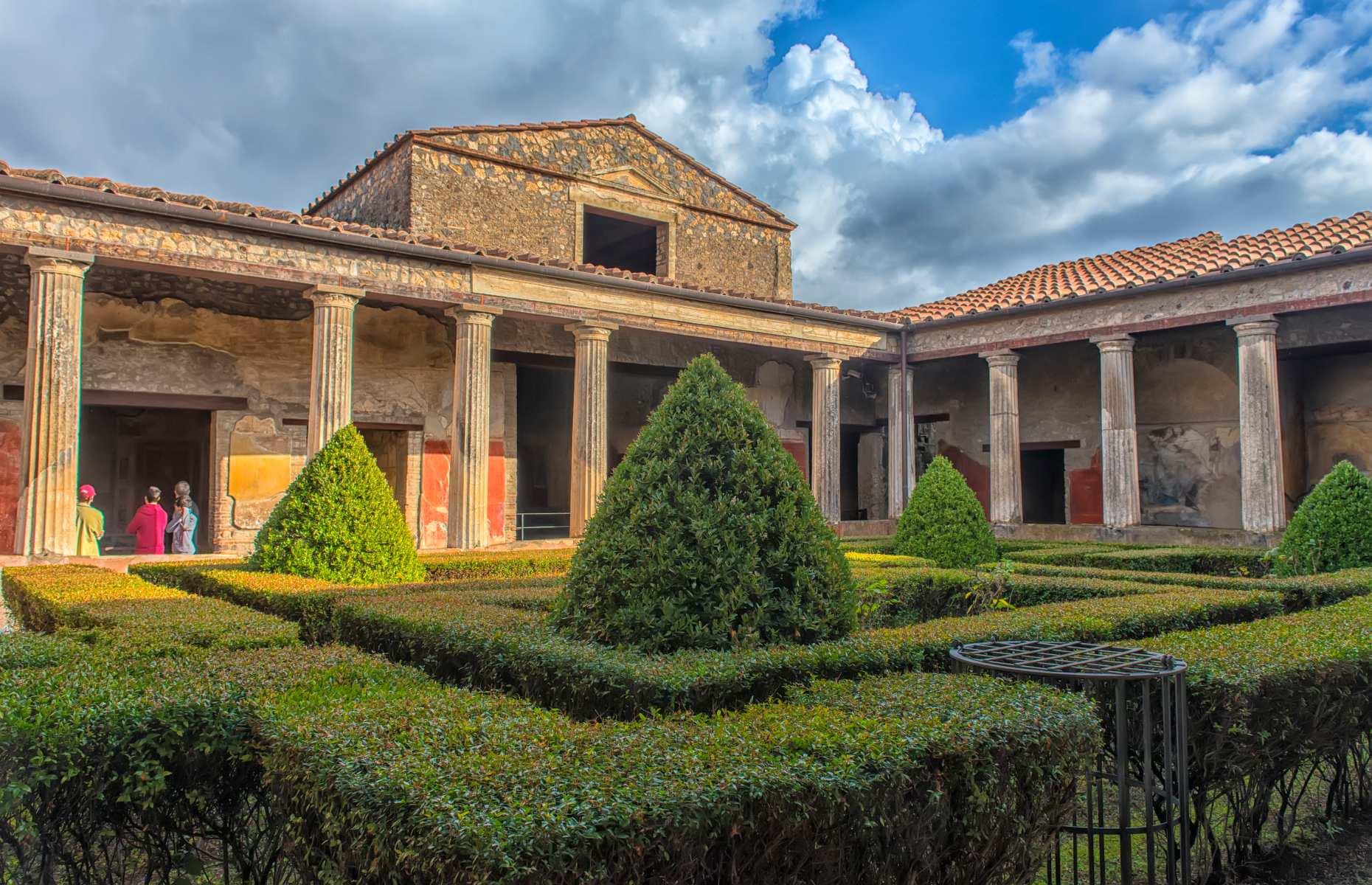 Amazing ancient Roman villas that have stood the test of time