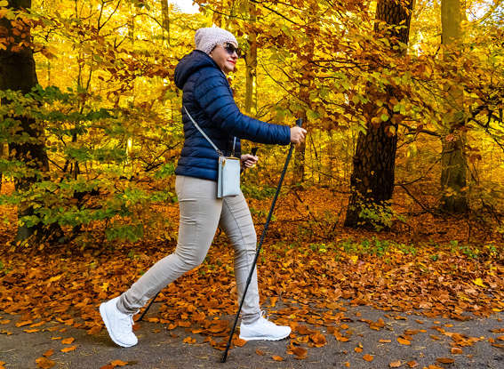 15 Simple Ways to Maximize Burning Fat While Walking 15 Simple Ways to Maximize Burning Fat While Walking
