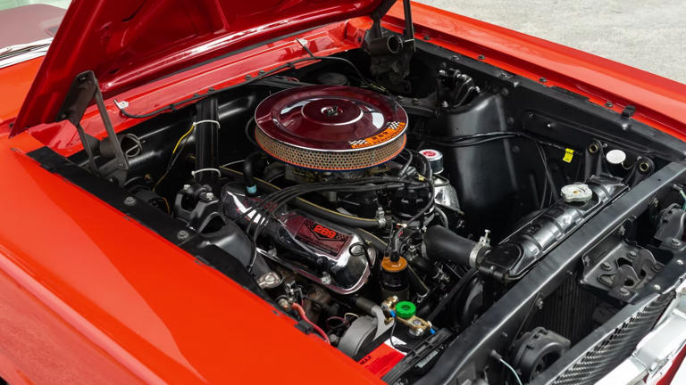 The Smallest Displacement V8 Engine Ever In A Production Muscle Car