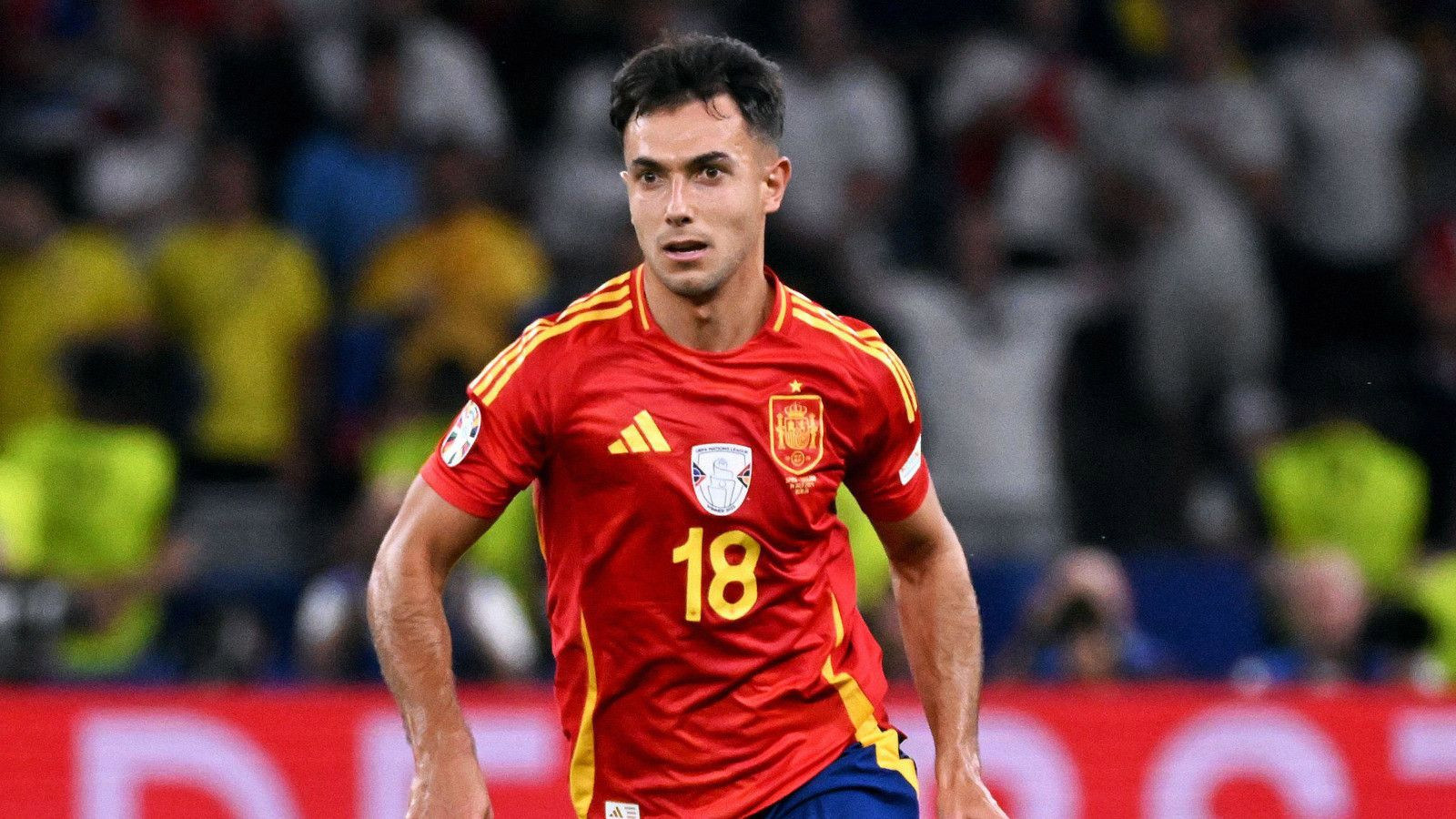 Martin Zubimendi breaks silence on decision to remain at Real Sociedad Martin Zubimendi breaks silence on decision to remain at Real Sociedad