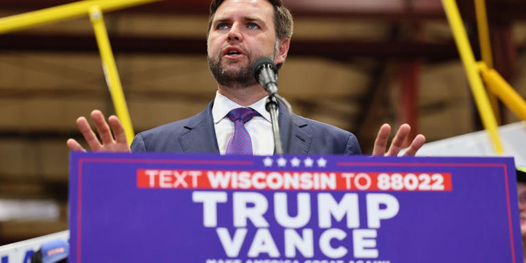JD Vance Accuses Tim Walz Of ‘Stolen Valor,’ Avoiding Iraq War JD Vance Accuses Tim Walz Of ‘Stolen Valor,’ Avoiding Iraq War