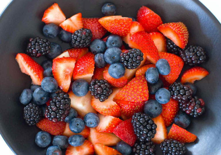The common berry-washing mistake that ruins fresh fruit faster