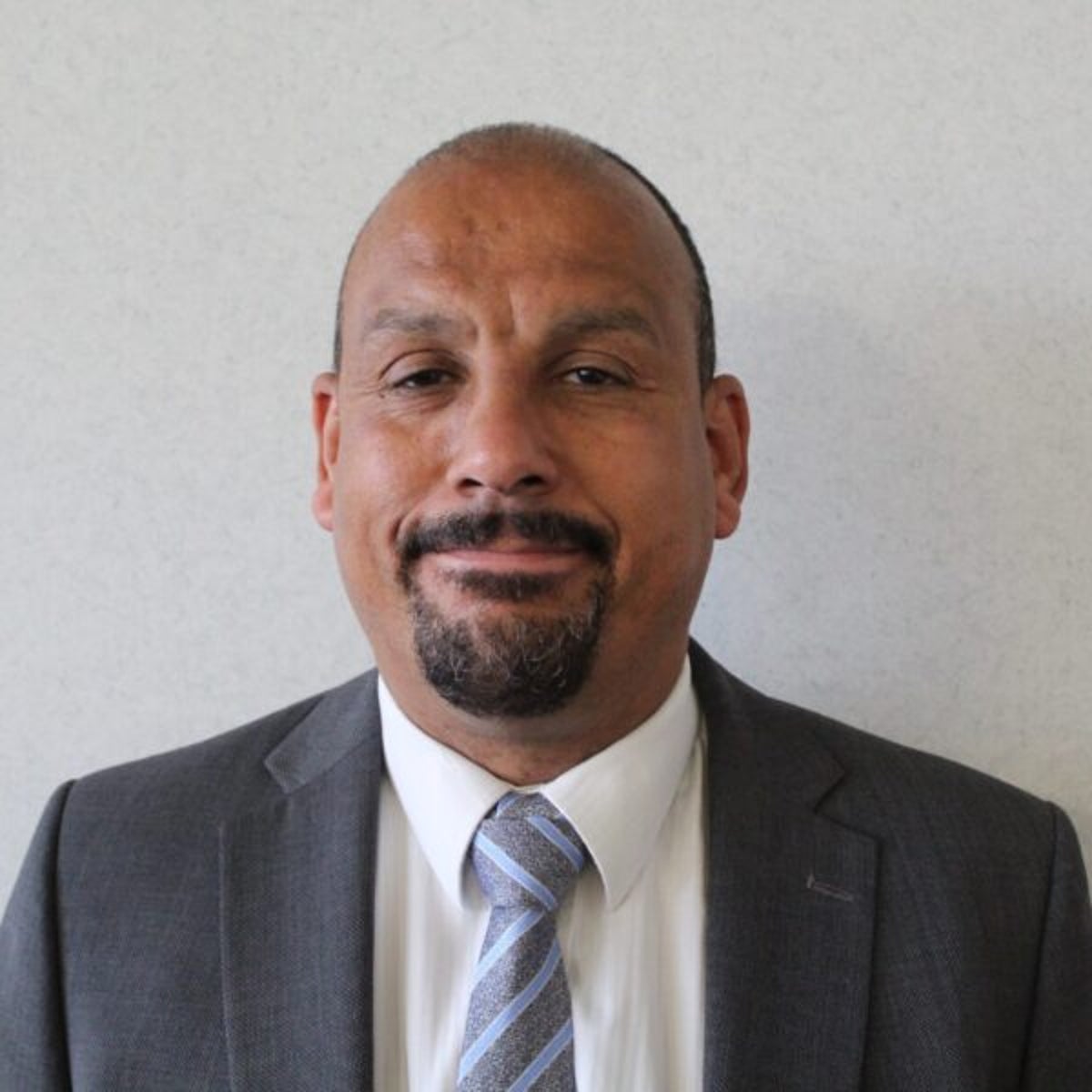 Trial of suspended Labour councillor Ricky Jones over riots speech ...