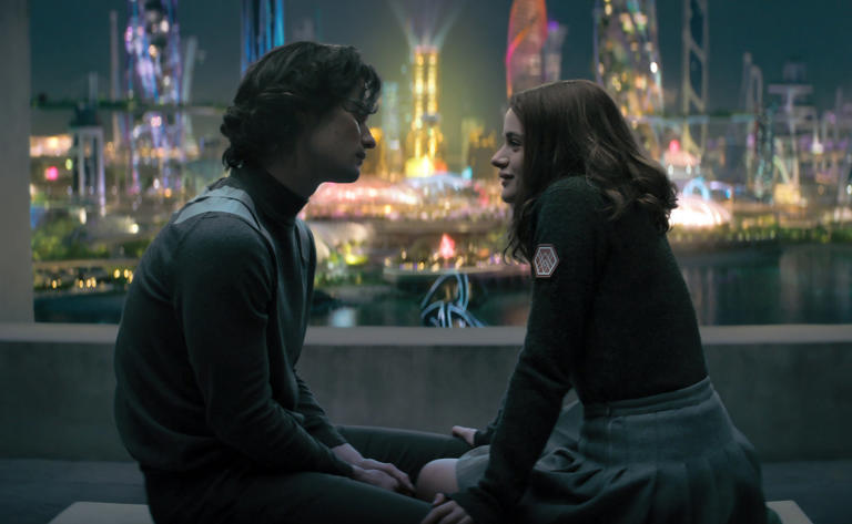 Joey King Netflix Movie 'Uglies': Trailer, Release Date & Everything We ...