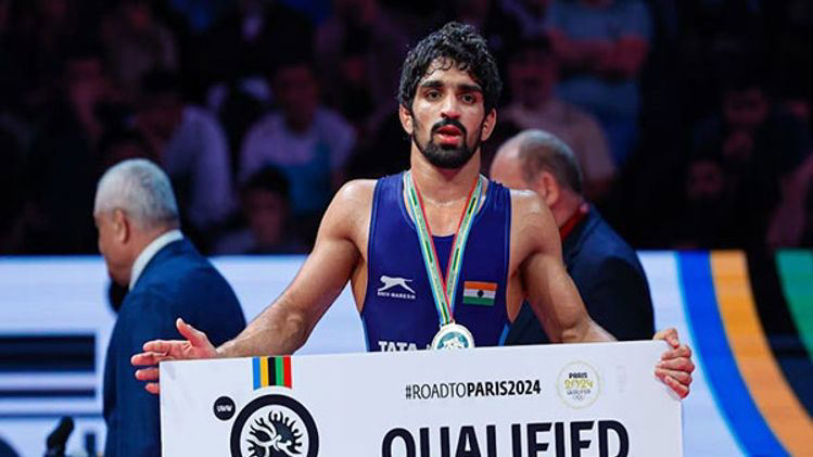 Paris Olympics: Indian wrestler Aman Sehrawat advances to quarterfinals Paris Olympics: Indian wrestler Aman Sehrawat advances to quarterfinals