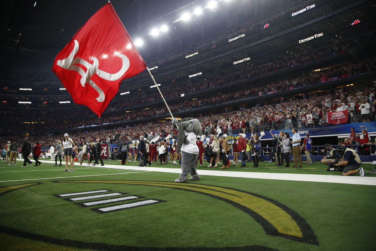 Alabama 5-Star QB Signee Keelon Russell Honored With Major National Award