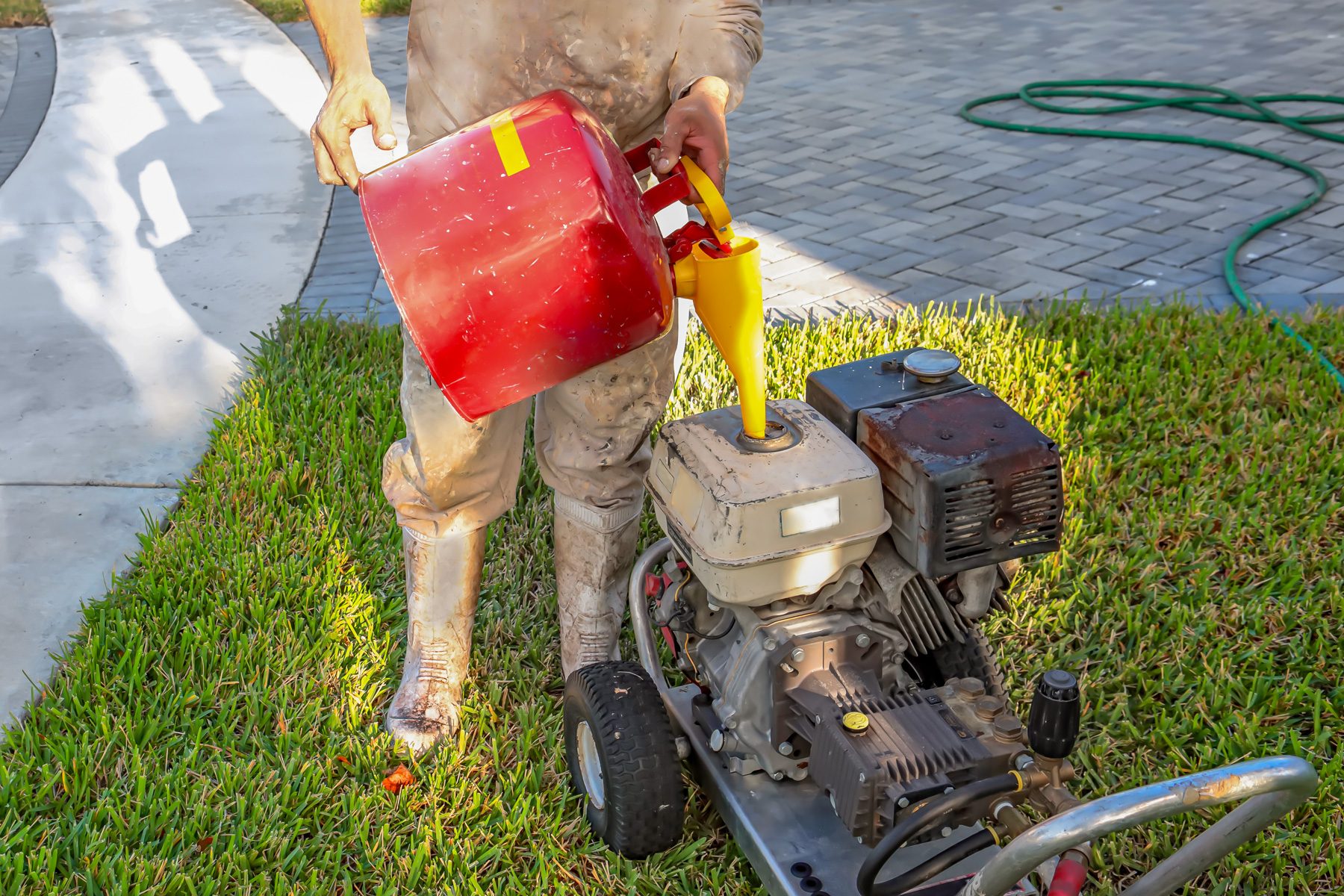 13 Helpful Pressure Washer Tips