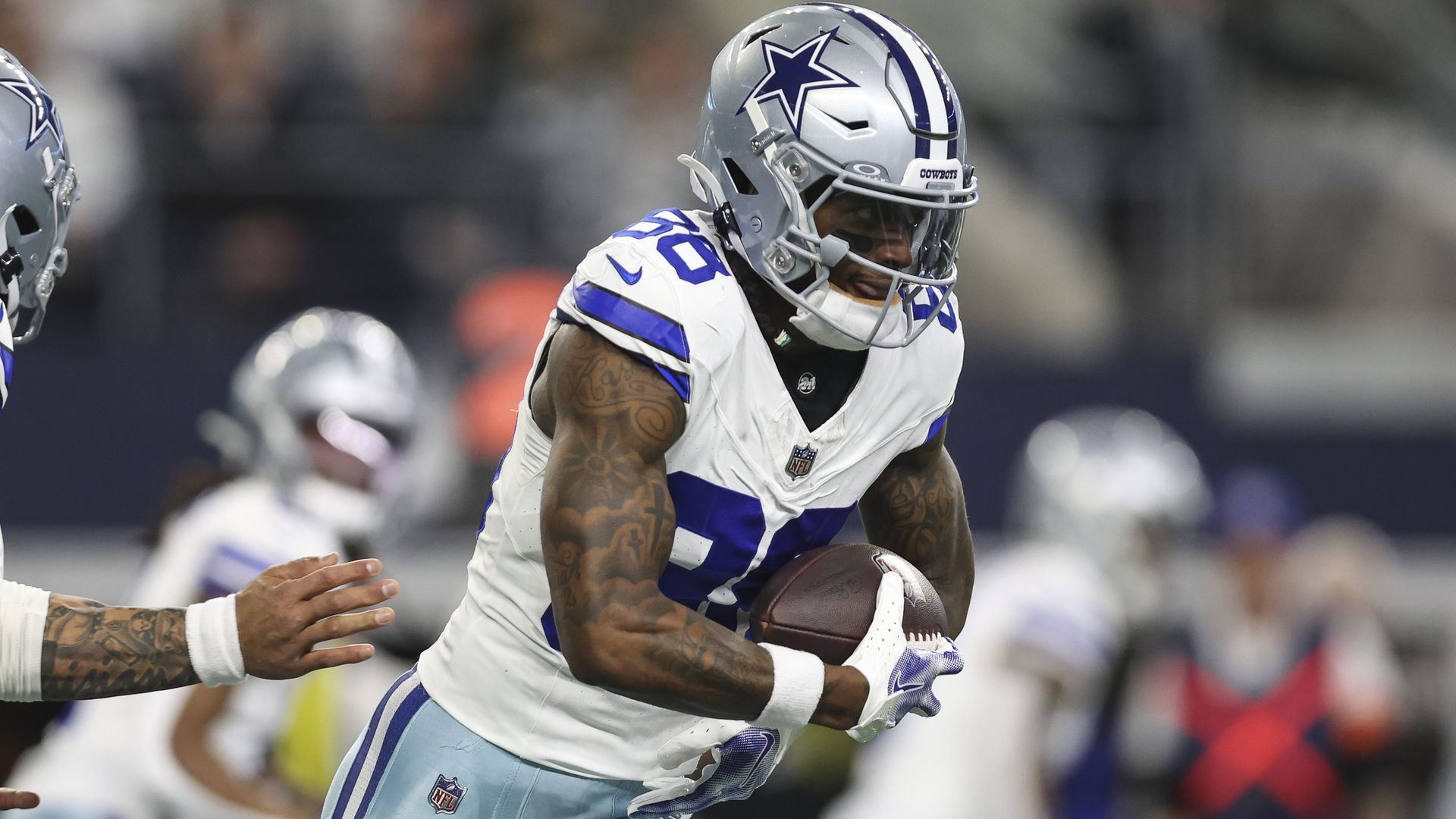 CeeDee Lamb drops curt response to Jerry Jones’ comments about new contract CeeDee Lamb drops curt response to Jerry Jones’ comments about new contract