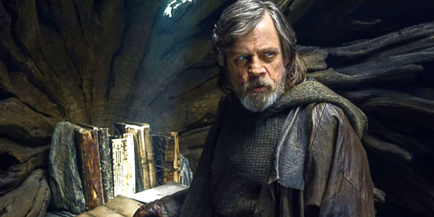 Mark Hamill Throws Shade At The Star Wars Sequel Trilogy, Makes Revenge ...