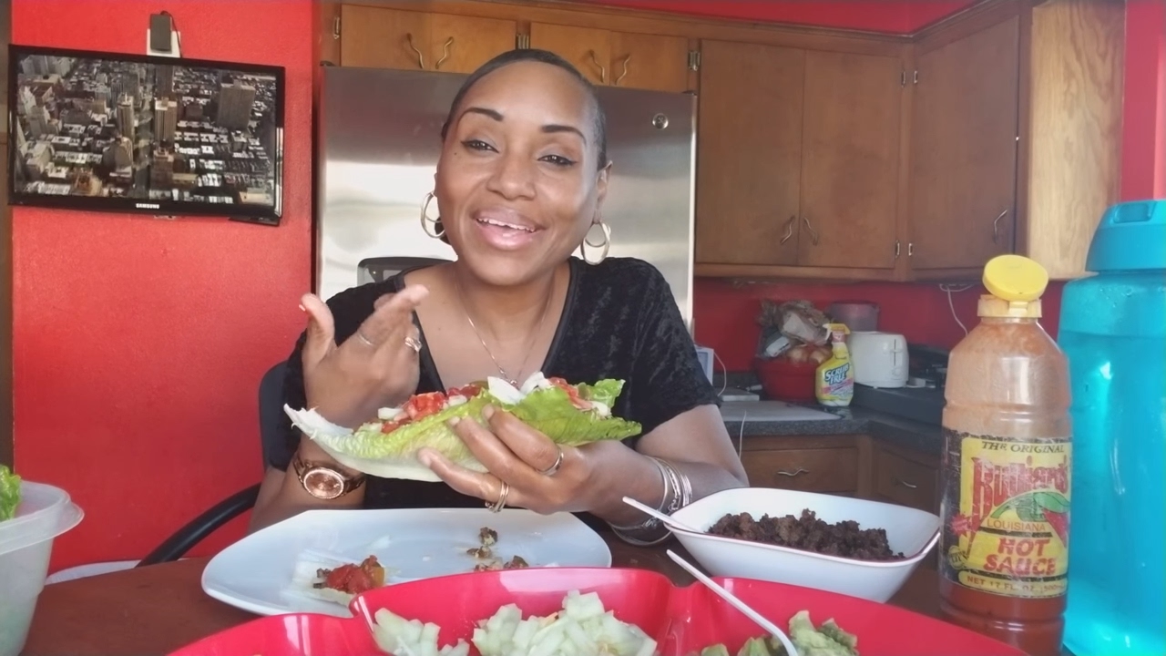 Taco boats mukbang—a fun twist on taco night