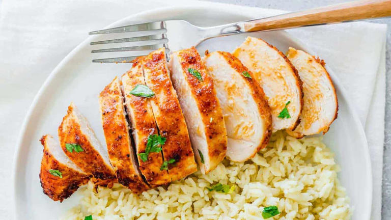 Chicken Breasts Can Be Boring, But Not With These Recipes