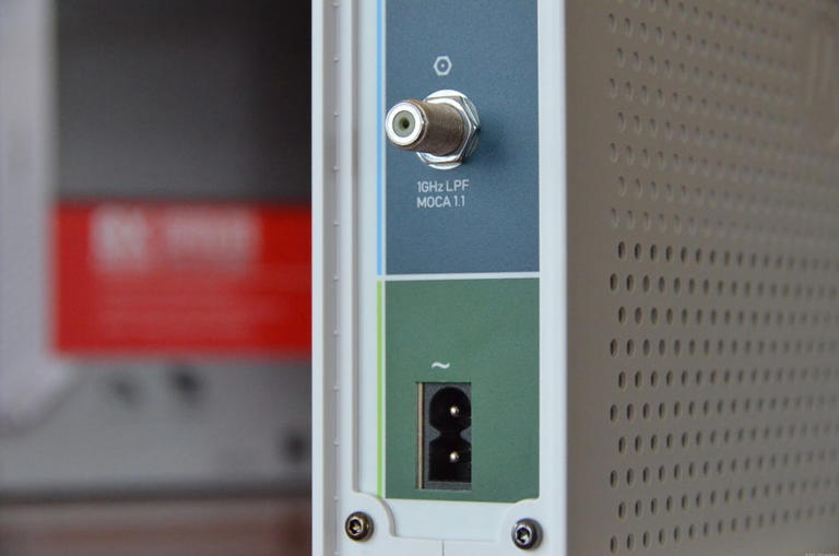 DOCSIS 3.0 vs. 3.1 and 4.0. Cable Modems Explained