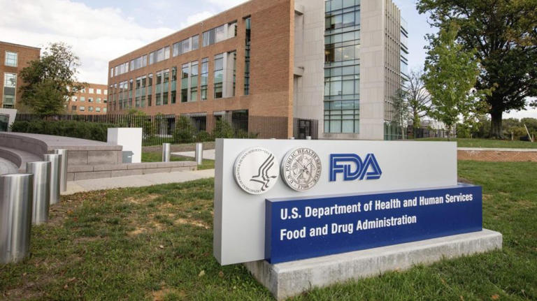 FDA changes heads of drug research and OTC drugs in latest shake-up