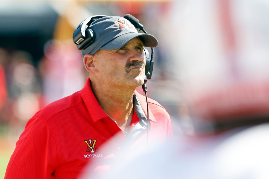VMI picks up first win with 21-17 victory over Furman