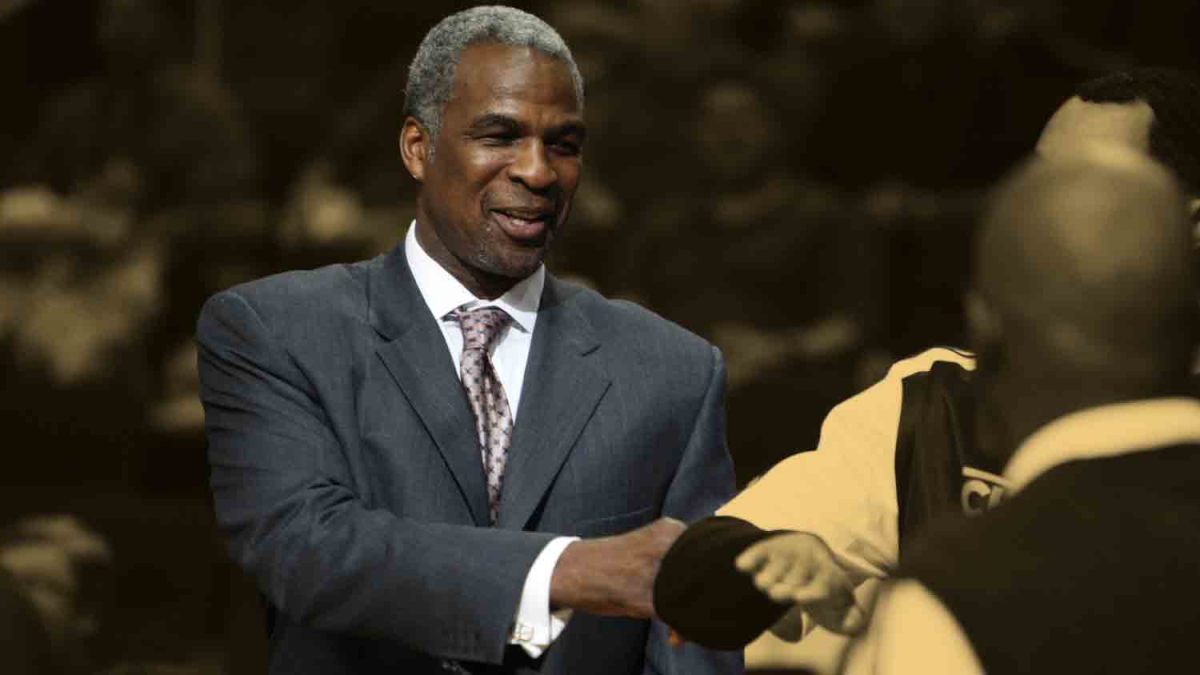 "I told the league you can't protect Hill the rest of his life" - When ...