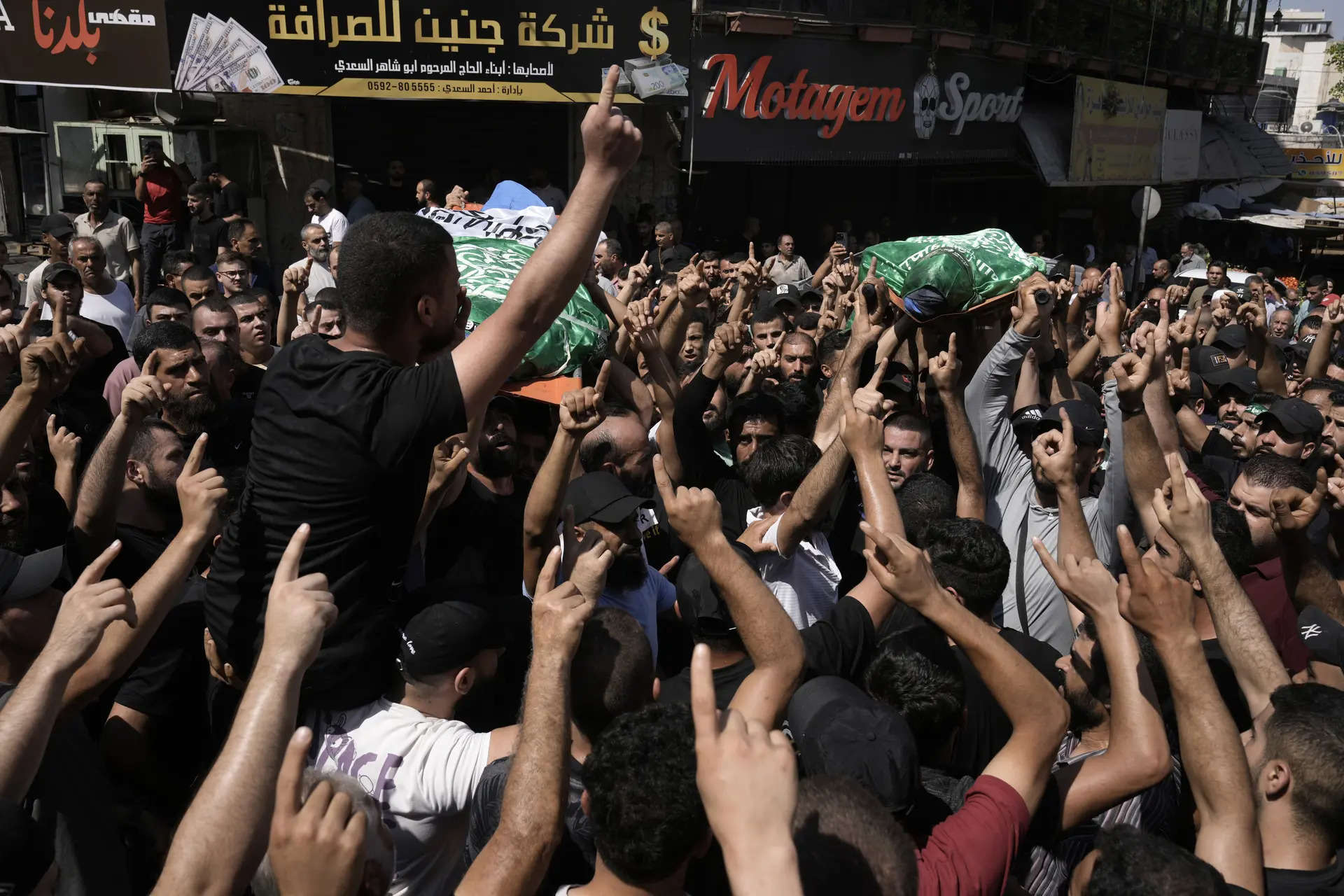 Antony Blinken to push for Gaza ceasefire; Israel launches fresh strikes Antony Blinken to push for Gaza ceasefire; Israel launches fresh strikes