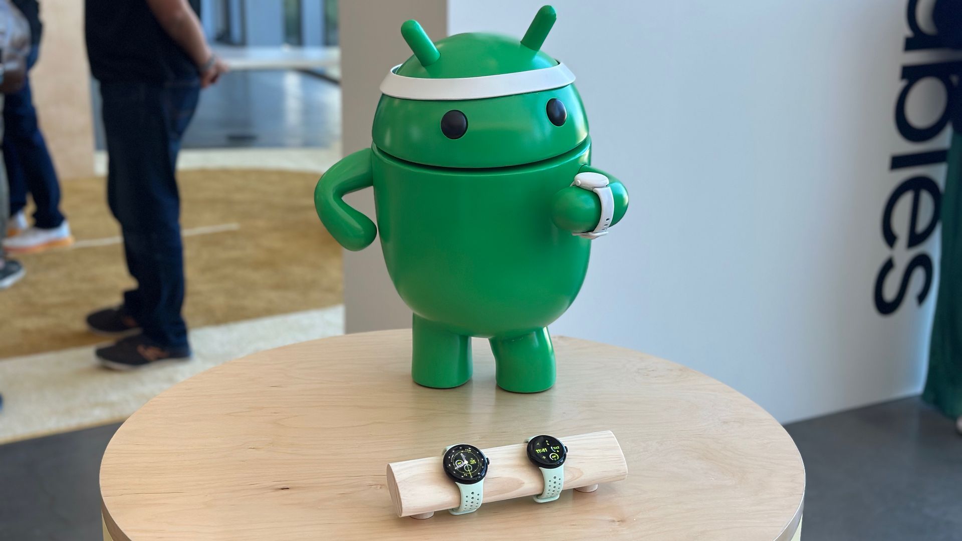 News Weekly: Pixel Watch 3 feature gets nod from FDA, Slack's massive ...