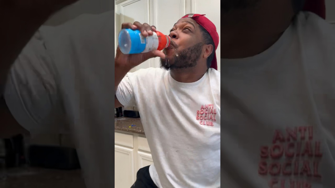 Dad shows off juggling skills to family