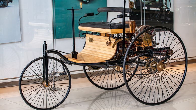 10 Cars That Once Held The Title Of Fastest In The World