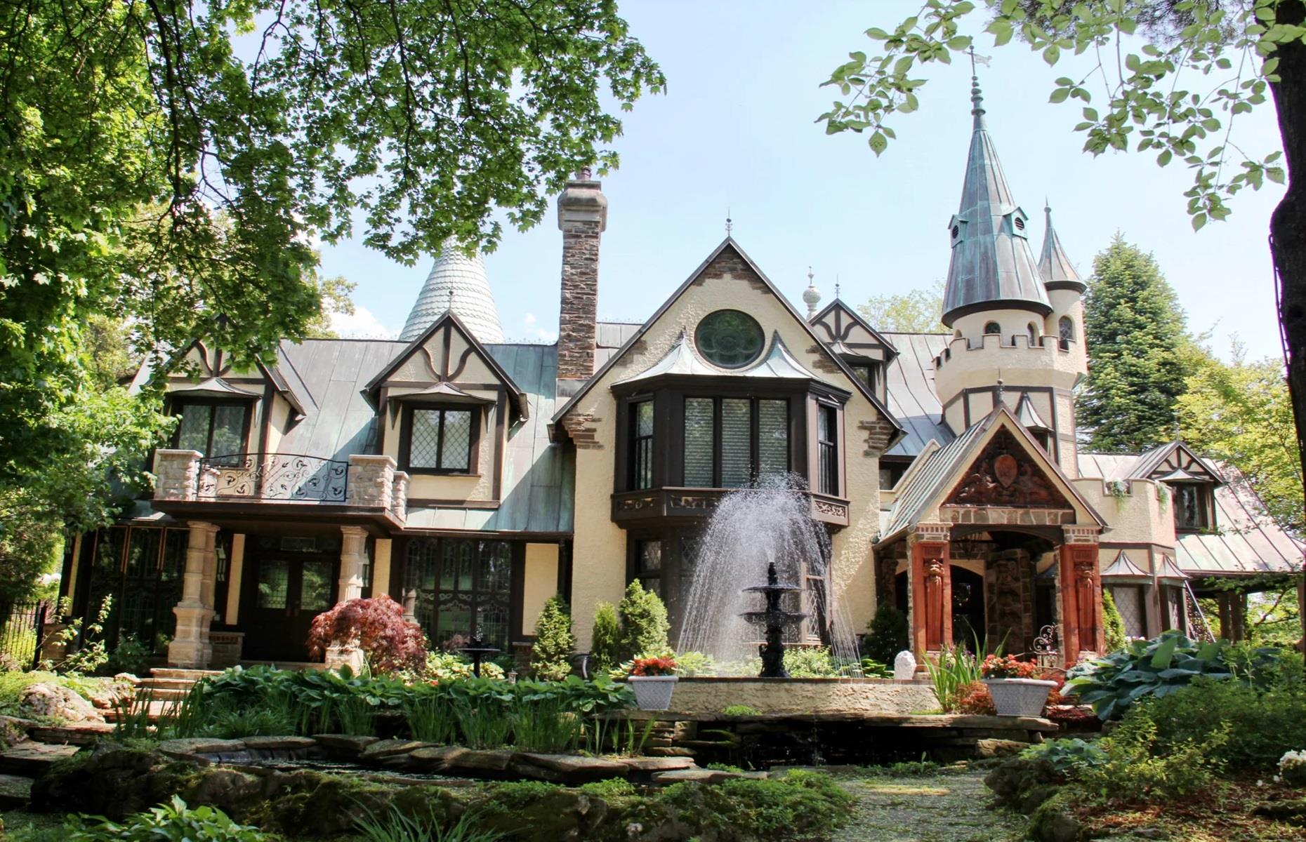 7 fairytale castles that are someone's home