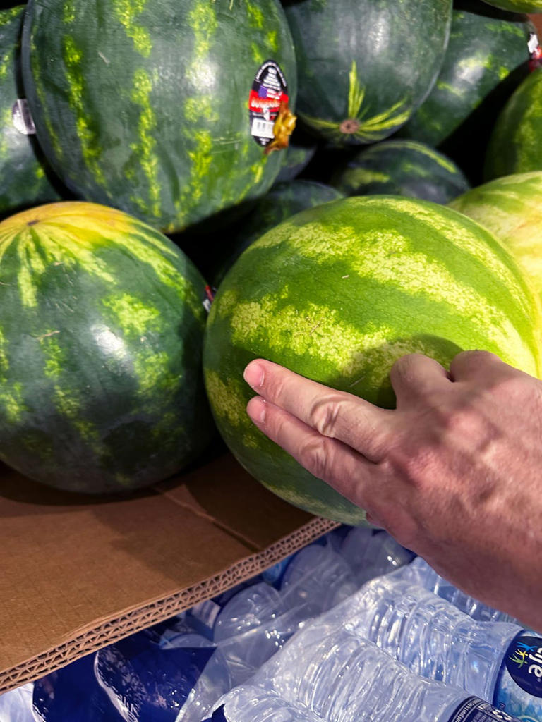 5 Secrets to Picking a Watermelon That’s Juicy and Delicious
