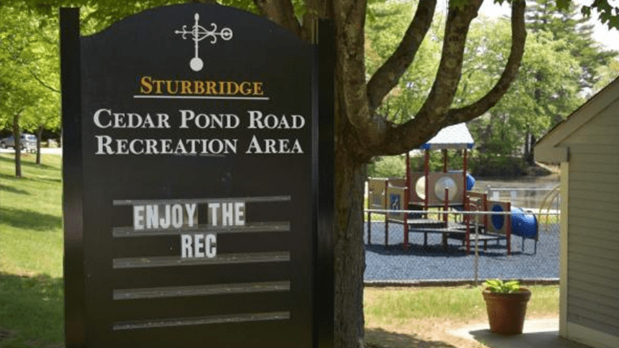 Algae bloom detected at Cedar Lake Recreation Area in Sturbridge Algae bloom detected at Cedar Lake Recreation Area in Sturbridge