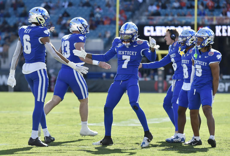 Four Kentucky players make list of Top 150 college football player rankings for 2024