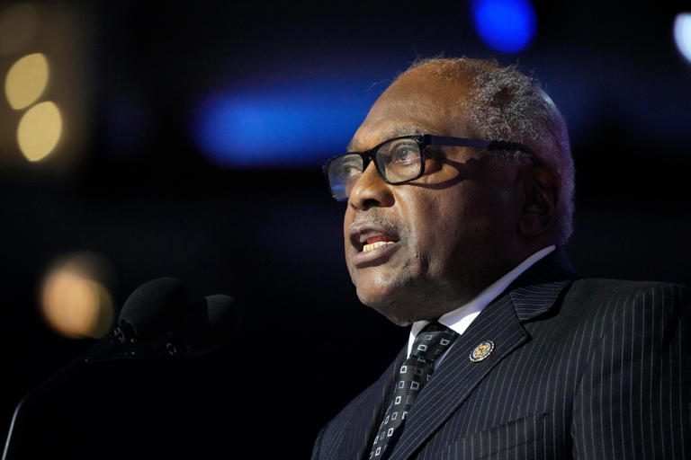 'Jim Crow 2.0': Rep. Jim Clyburn attacks Project 2025 in DNC speech: Watch full video