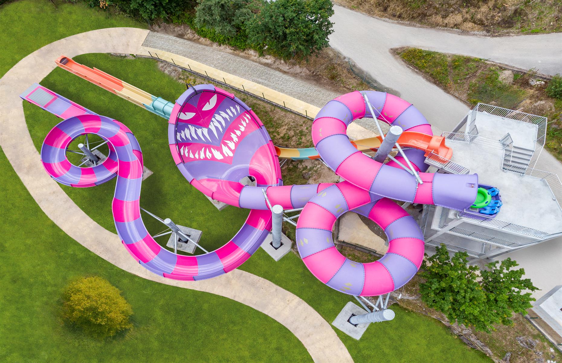 The world's most thrilling water slides, ranked