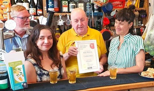 Pubs in Calderdale: Bar in Todmorden wins Yorkshire CAMRA Cider Pub of ... Pubs in Calderdale: Bar in Todmorden wins Yorkshire CAMRA Cider Pub of ...