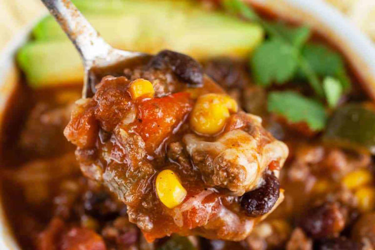 8 Incredibly Easy Slow Cooker Ground Beef Recipes