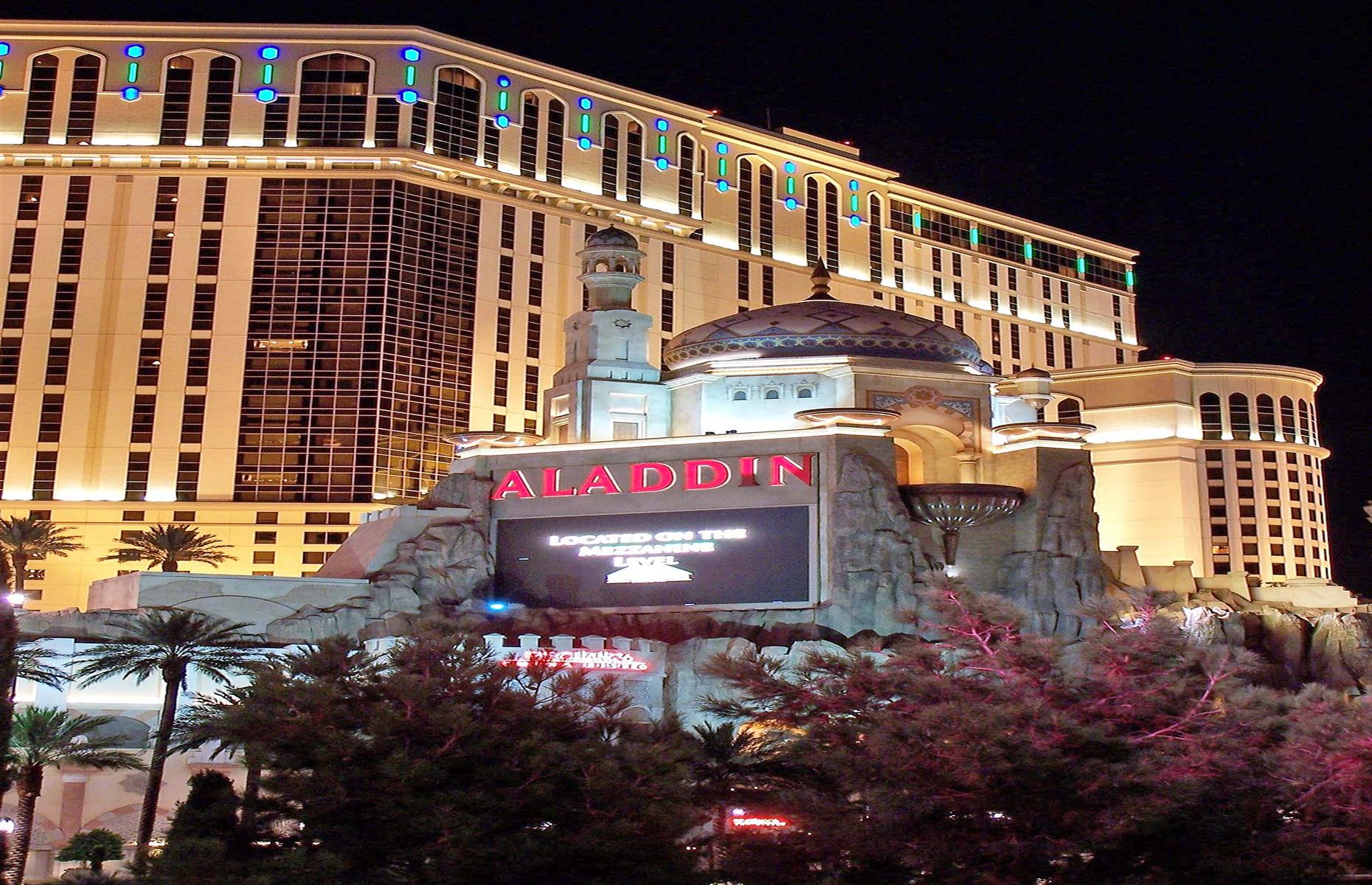 33 legendary Las Vegas hotels that have been reduced to rubble