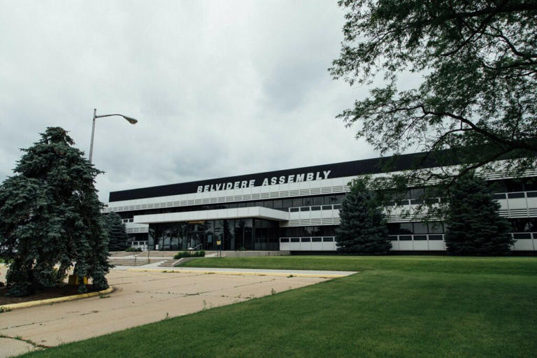 Stellantis Confirms New Midsize Truck And Dodge Durango For US ...