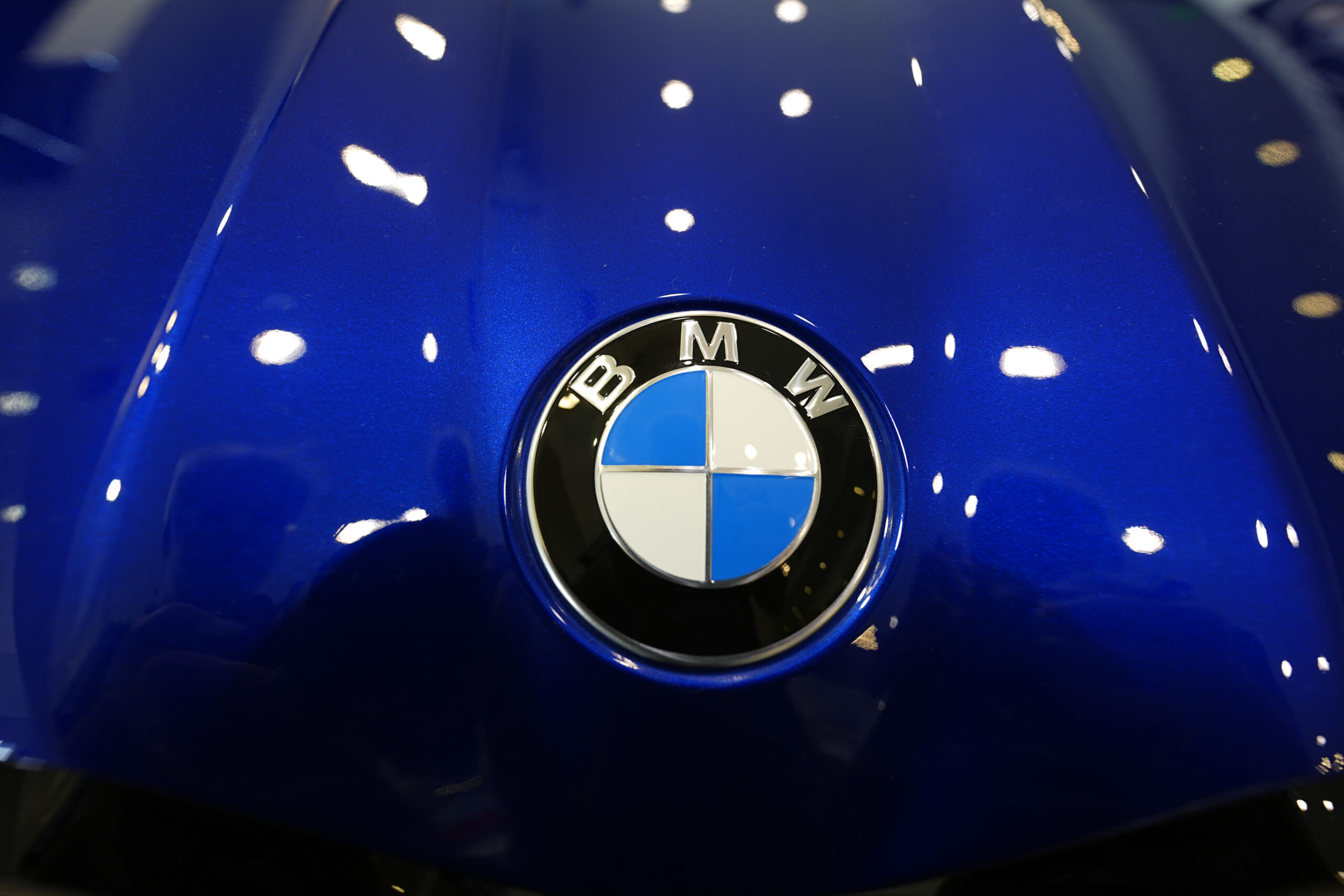 BMW calls for lower EU tariffs on cars from US