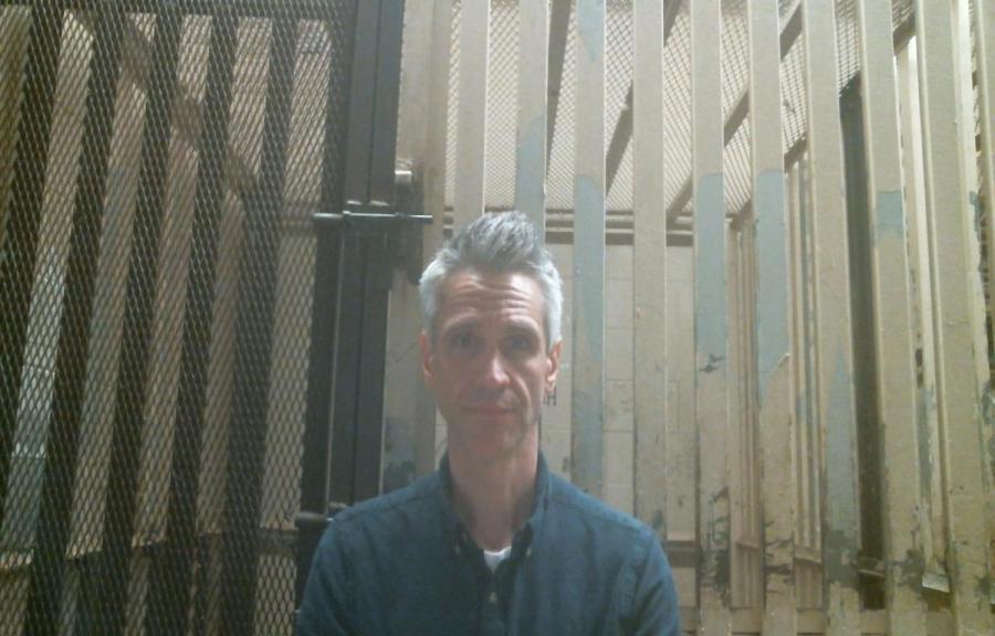 Child sex crime trial begins, ex-theatre instructor acts as own attorney