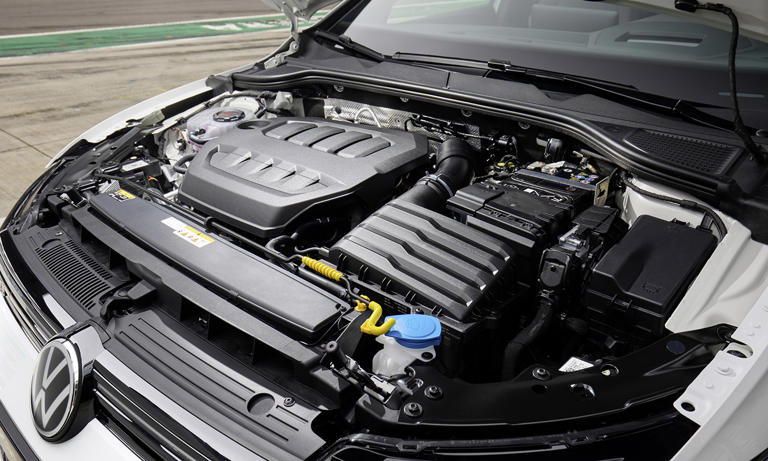 Volkswagen Golf GTI 50 aniversario, nuevo rey del Nordschleife de ...
