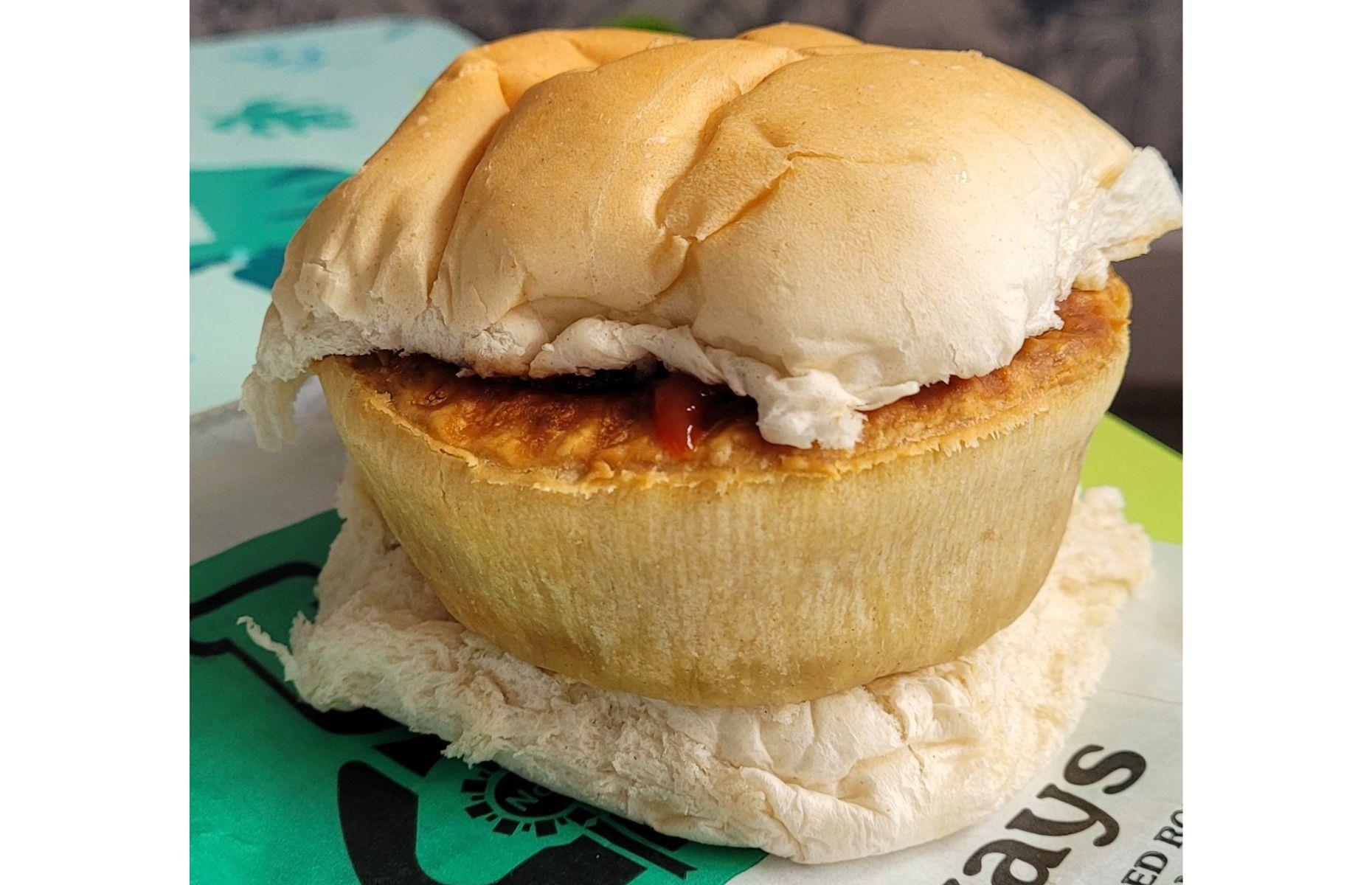 We've Hunted Down The Forgotten Fast Foods That Deserve A Comeback