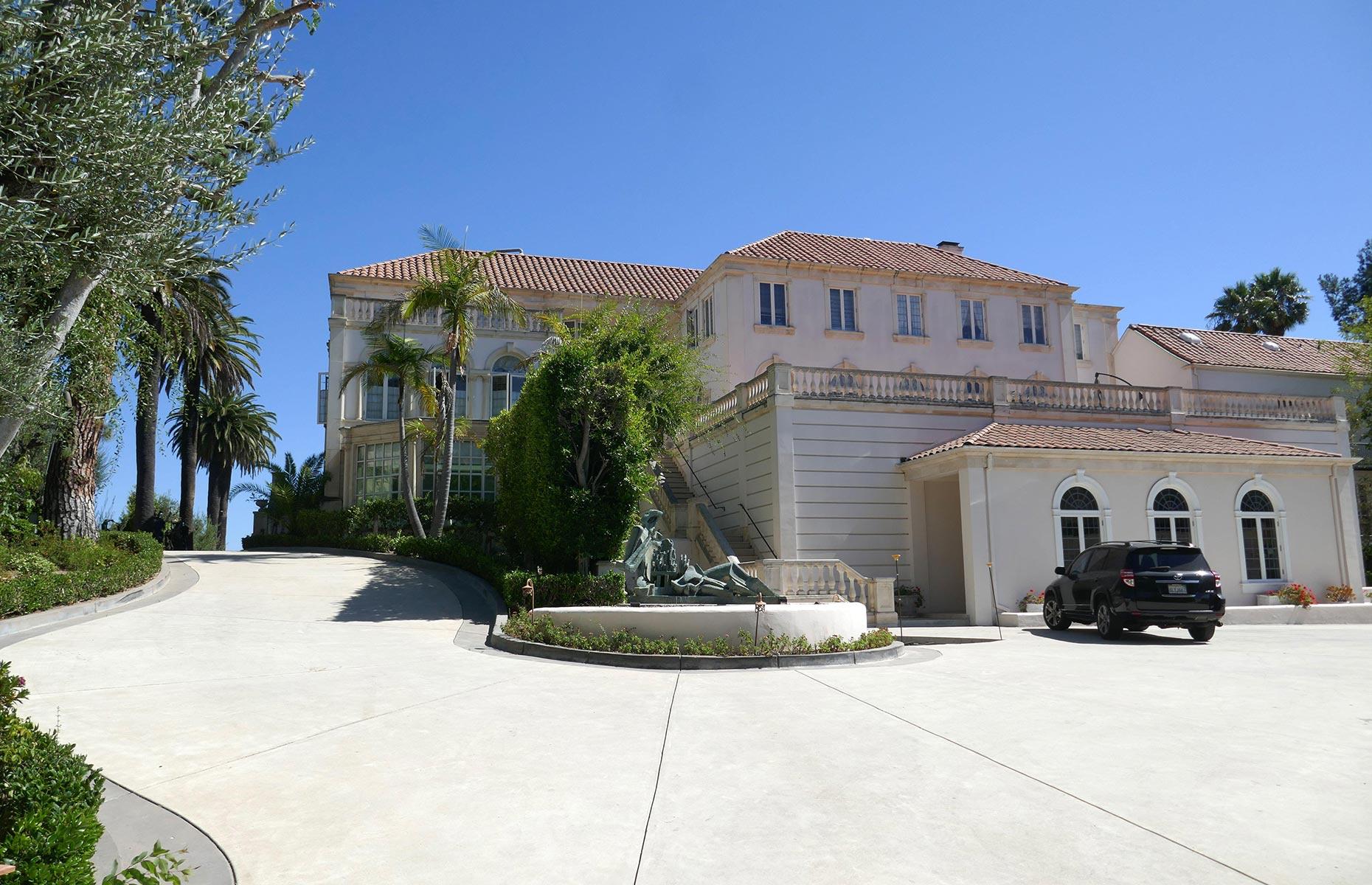 Step inside a legendary Hollywood mansion of the stars