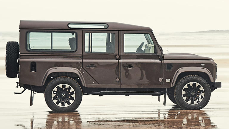 Want an Old Defender With a New V-8 Engine? Call Up Land Rover's ...