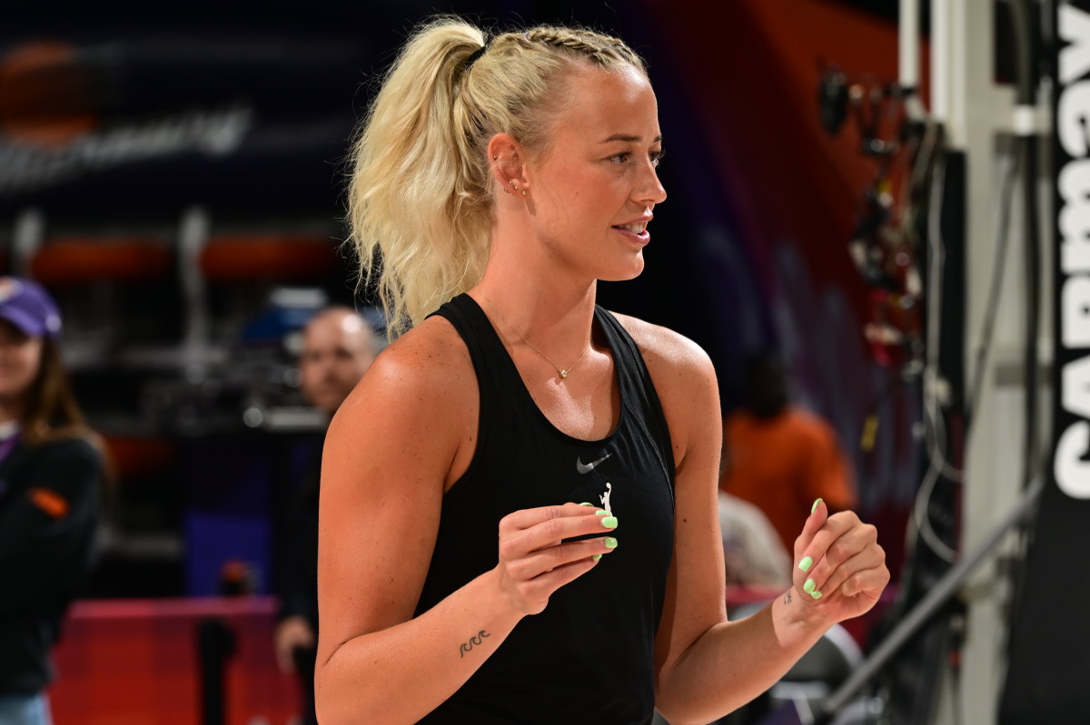 WNBA Star Sophie Cunningham Made It Clear Who She's Rooting For In ...