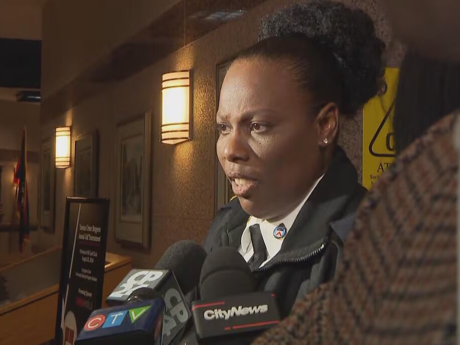 Tricherie à la police de Toronto : une policière rétrogradée perd son appel