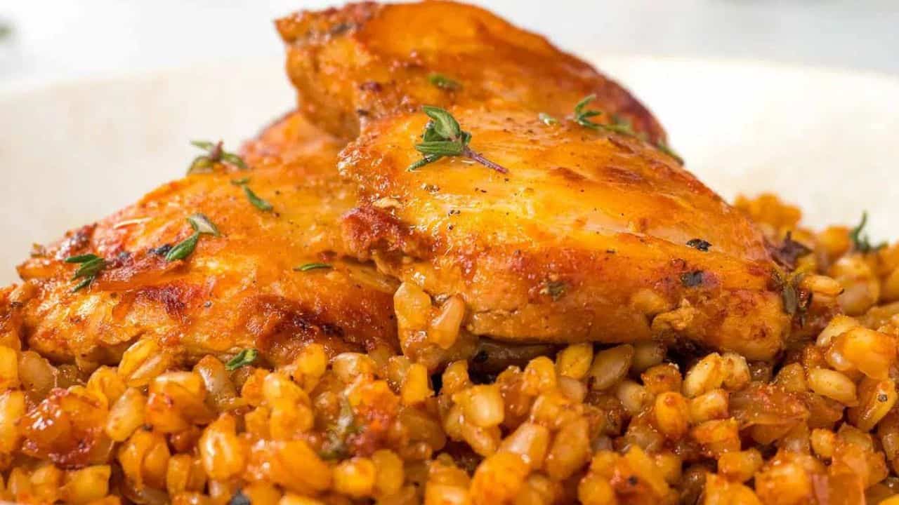 19 Delicious Chicken Dinners You Can Make on a Budget