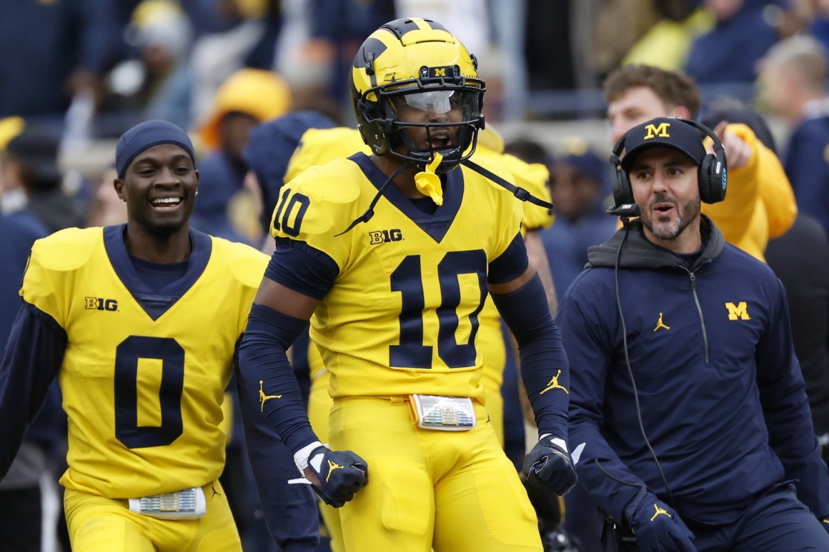 Michigan Football News: Zeke Berry Emerges from Depth Chart to Embrace ...