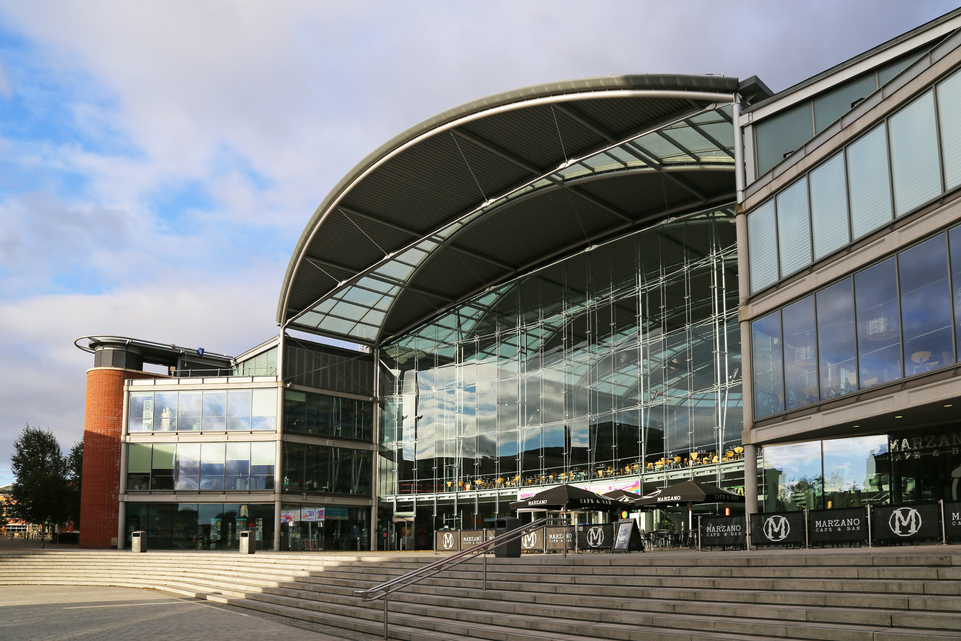The most beautiful libraries in the UK