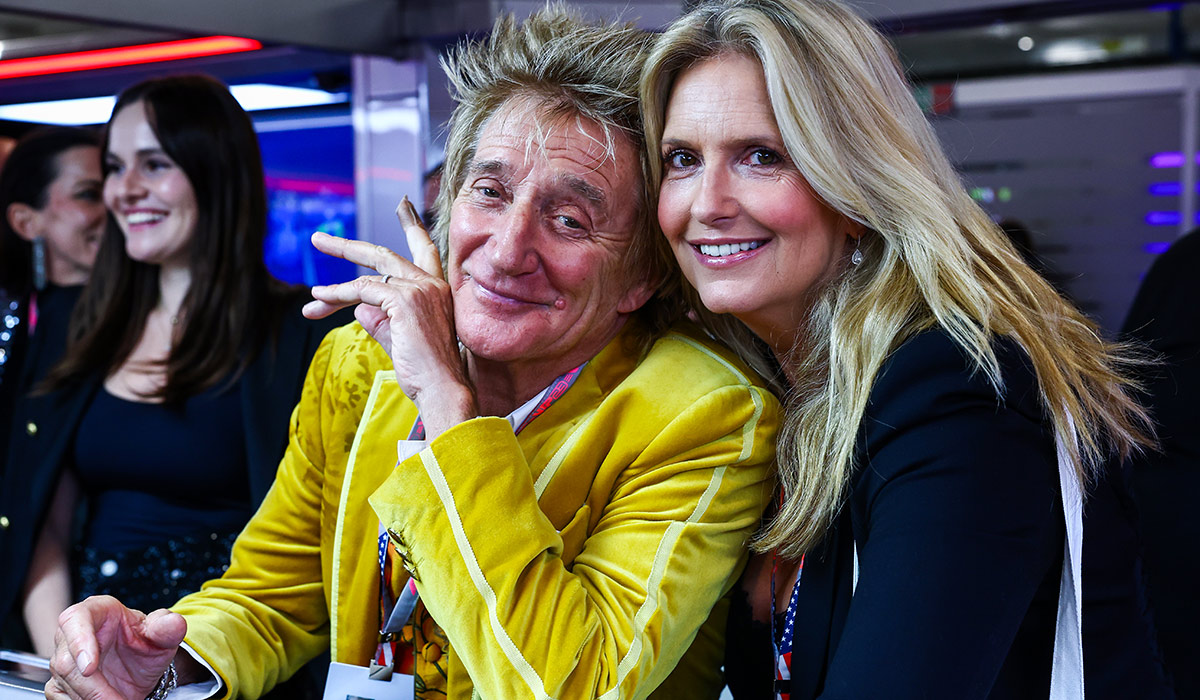 How They Met: Rod Stewart and wife Penny Lancaster met after a cheeky ...