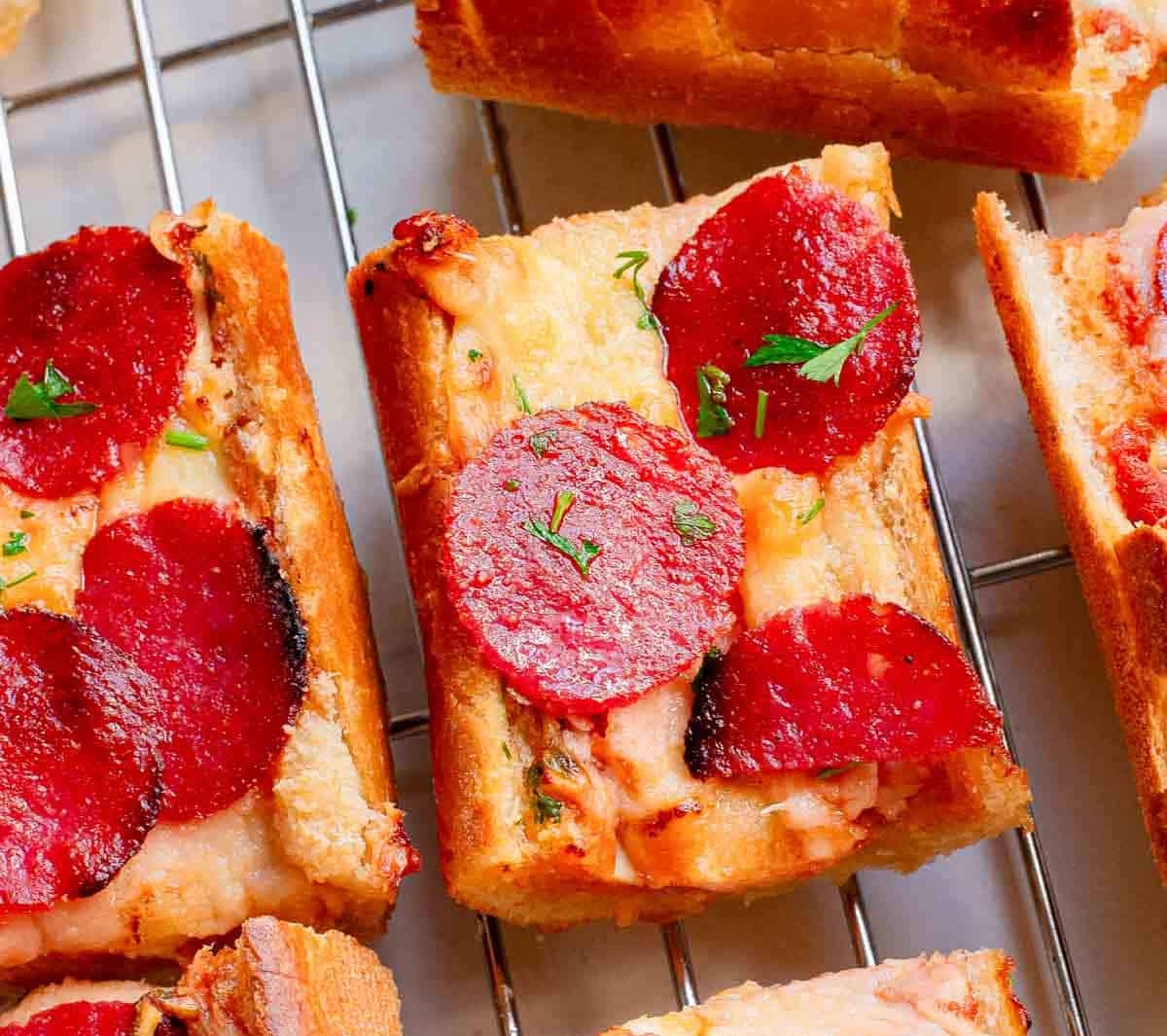 18 Pizza Recipes to Make Your Kitchen the Best Pizzeria Ever