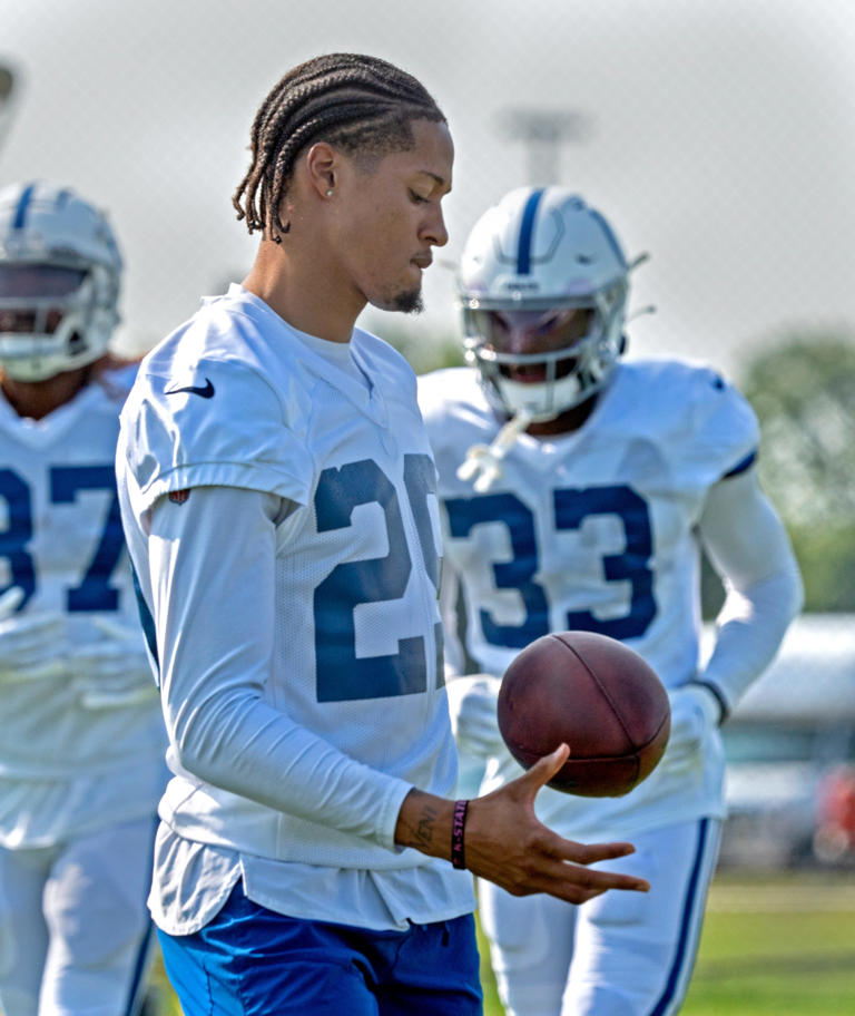 Colts claim former third-round CB from 49ers off waivers