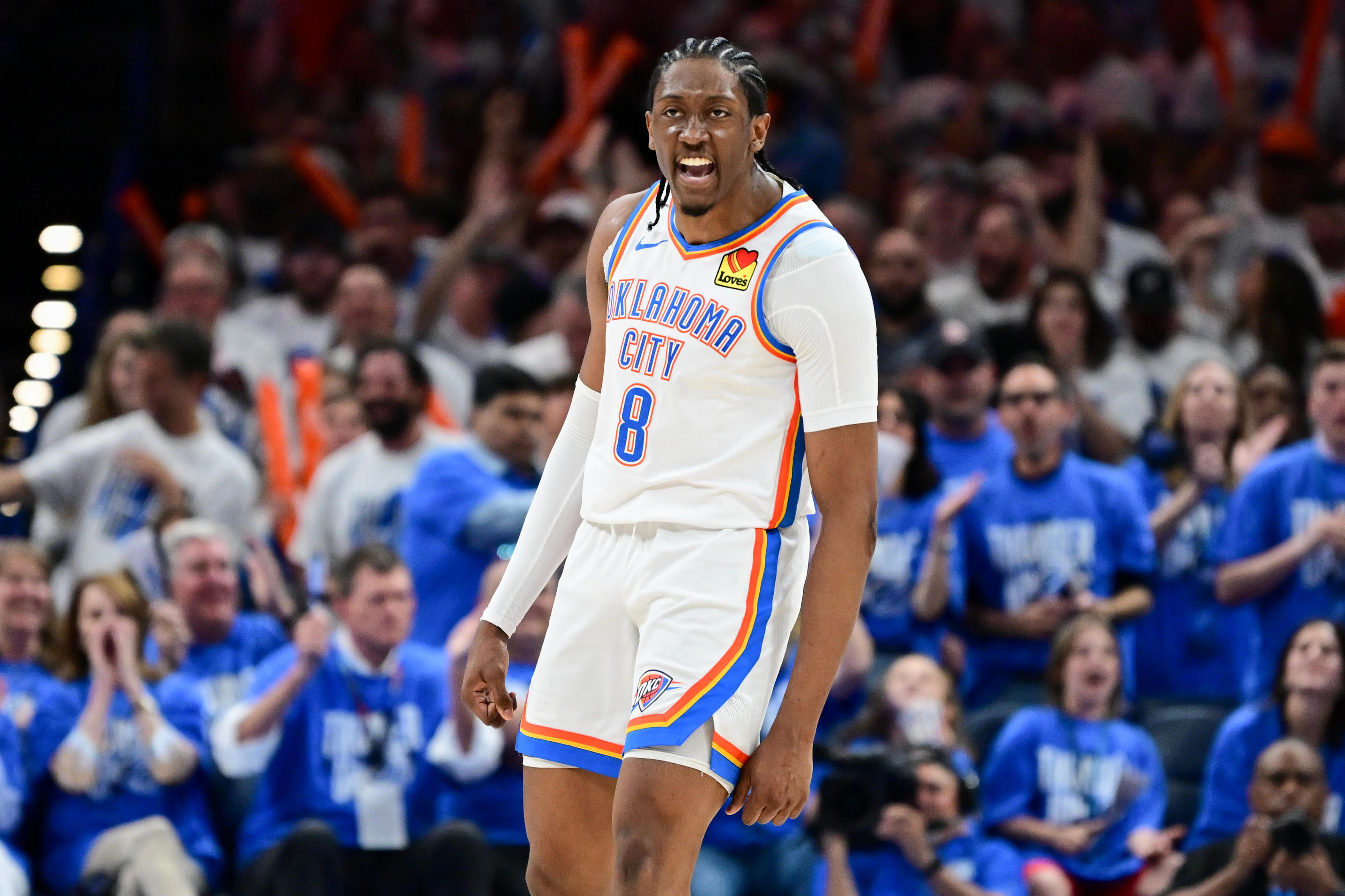 Every player in OKC Thunder history who has worn No. 8